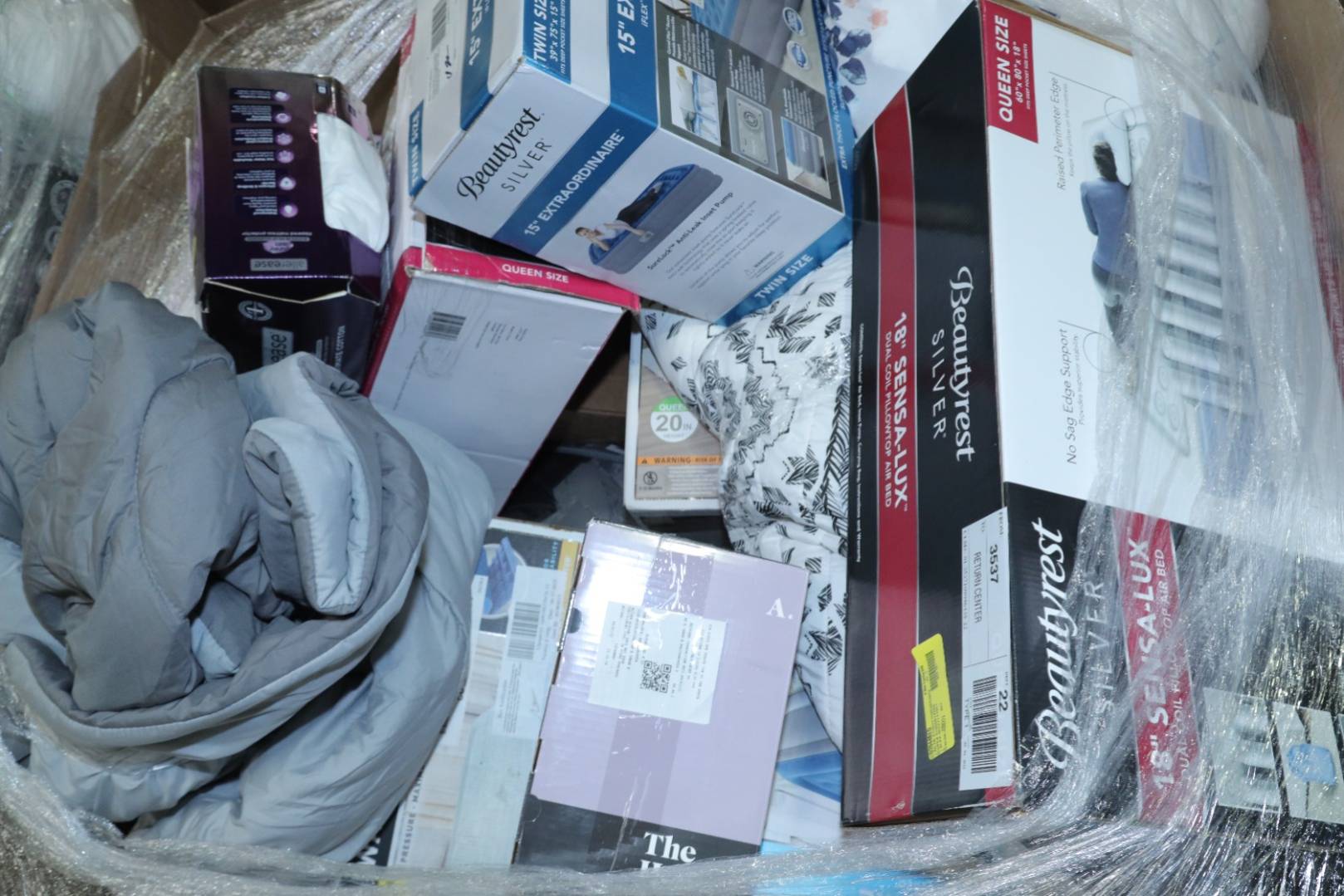 Via Trading | WM Assorted Domestics Pallets