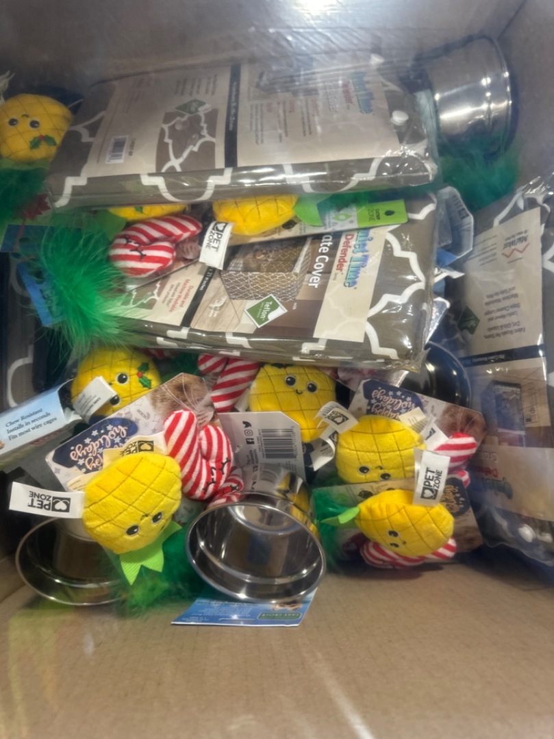 Via Trading | WMCM-934 Wholesale Pet Merchandise